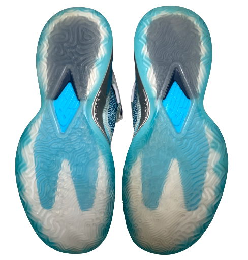 NEW BALANCE Mens Santa Klaws Leonard Kawhi Snowman Bball Shoes Size 9.5 ...