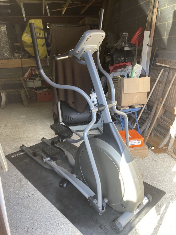 Vision Fitness X6100 Elliptical Cross Trainer with Manual and ...