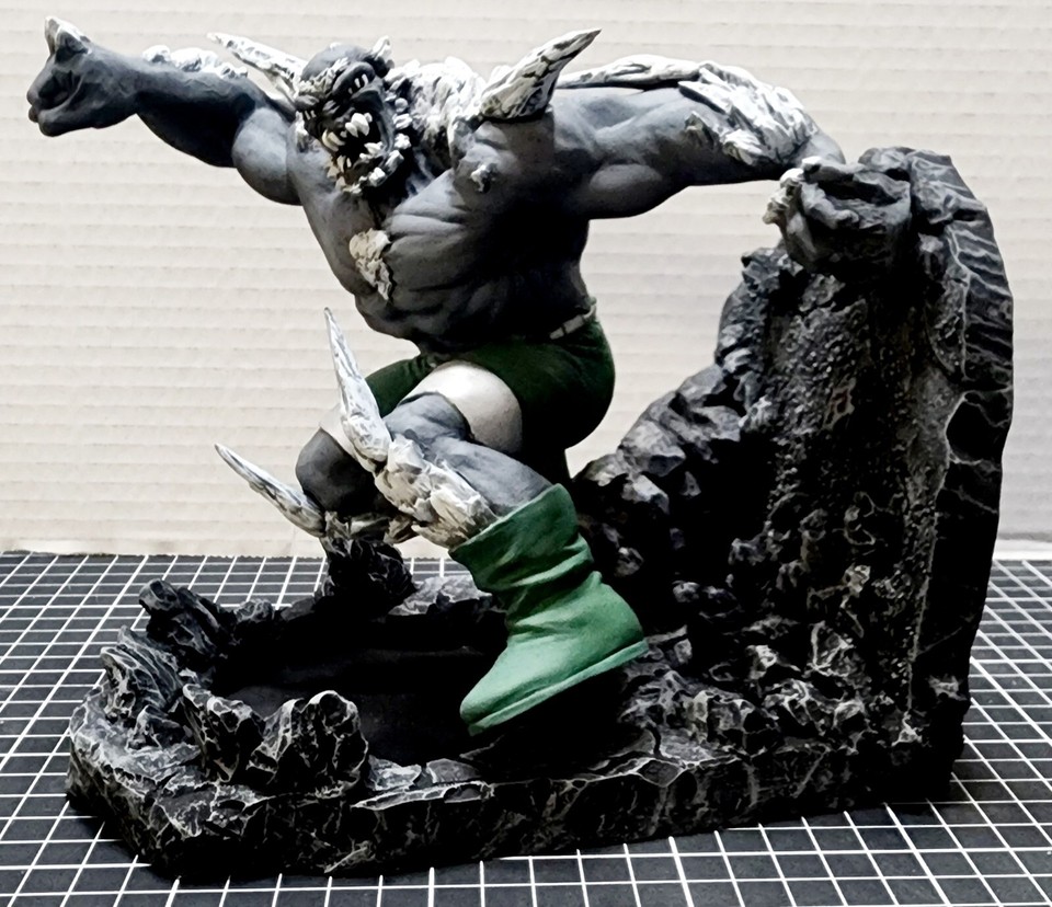 DC COMICS SUPERMAN vs DOOMSDAY BOOKENDS/STATUE 1996 FACTORY NEW!! RARE ...