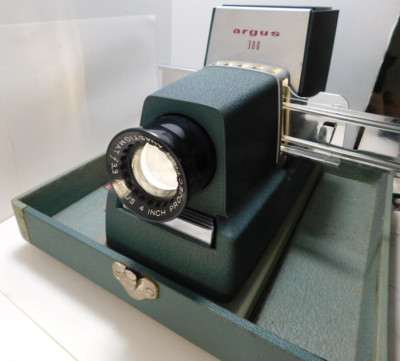 Argus 300 Vintage Projector Model 3 Slide Projector Working Original ...