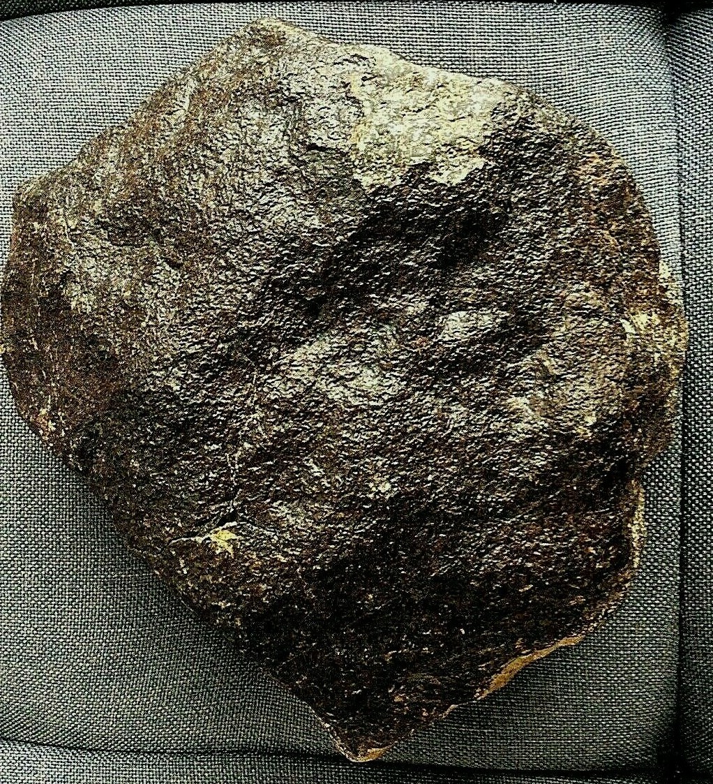 Martian Volcano Erupted Meteorite 2,737.05 gram, NWA 7635 Rare with ...