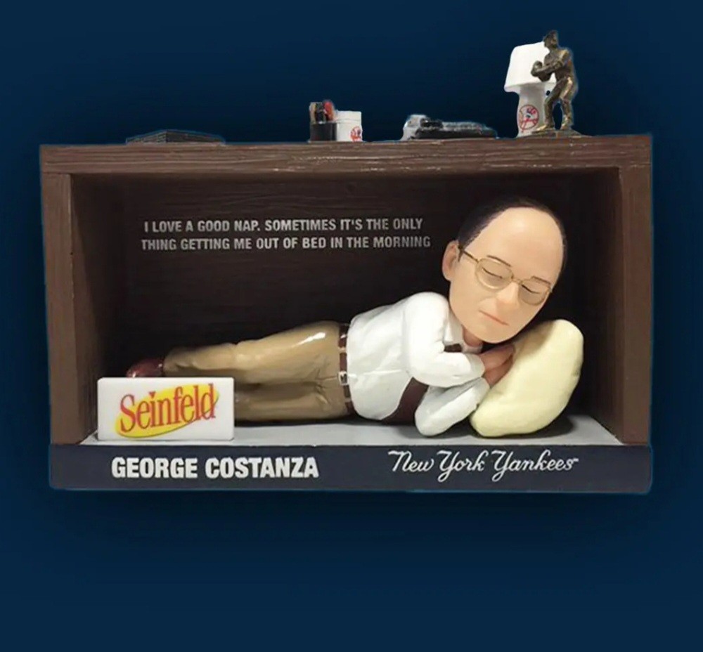 2025 NEW YORK YANKEES GEORGE COSTANZA SLEEPING DESK BOBBLEHEAD SEINFELD ...