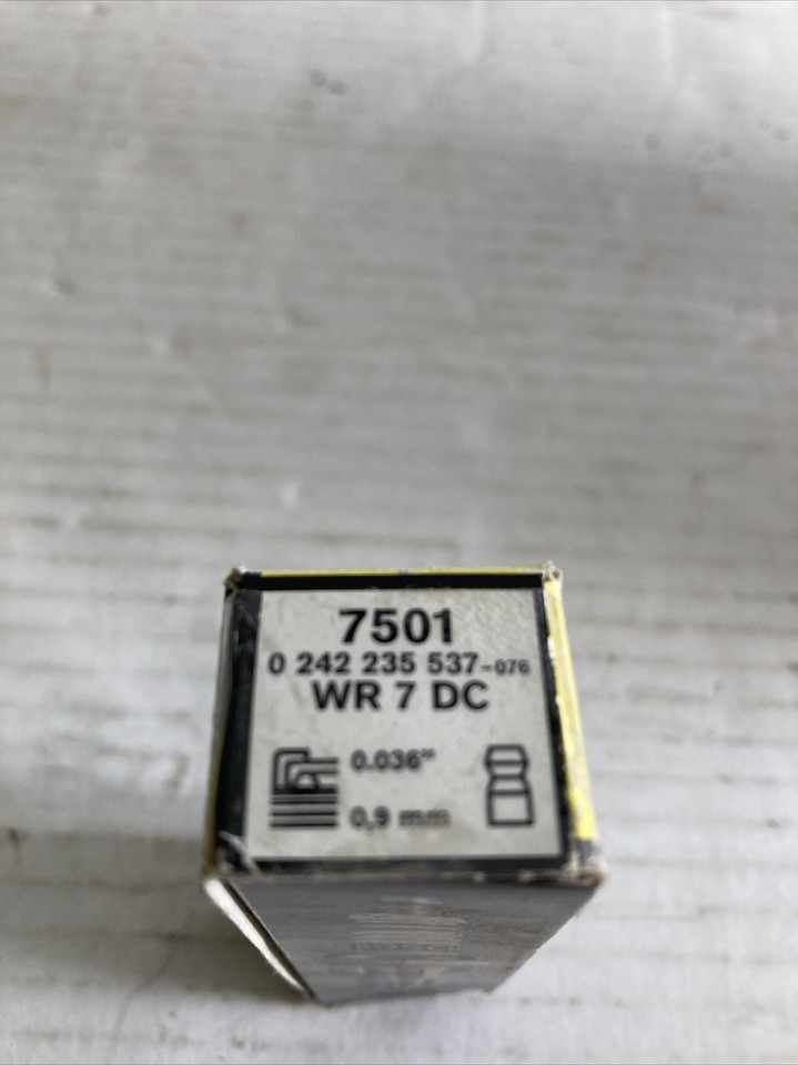 Bosch Super 7501 WR7DC Spark Plug 0 242 235 537 | eBay