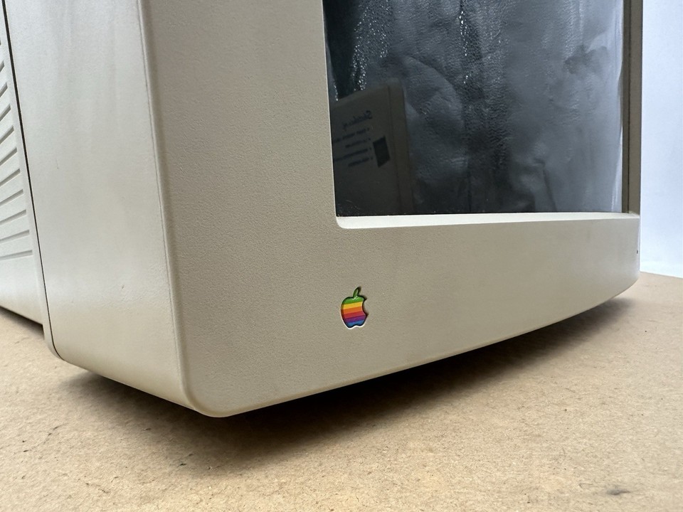 Apple AppleColor High-Resolution RGB CRT Computer Monitor M0401 W Power ...