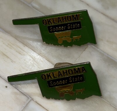 (2) Vintage Oklahoma Sooner State Lapel Pin Sooner Wagon Hat Pin Green ...