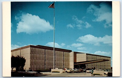The Maytag Company Newton Iowa Postcard Unposted USA Flag Classic Cars A312 | eBay