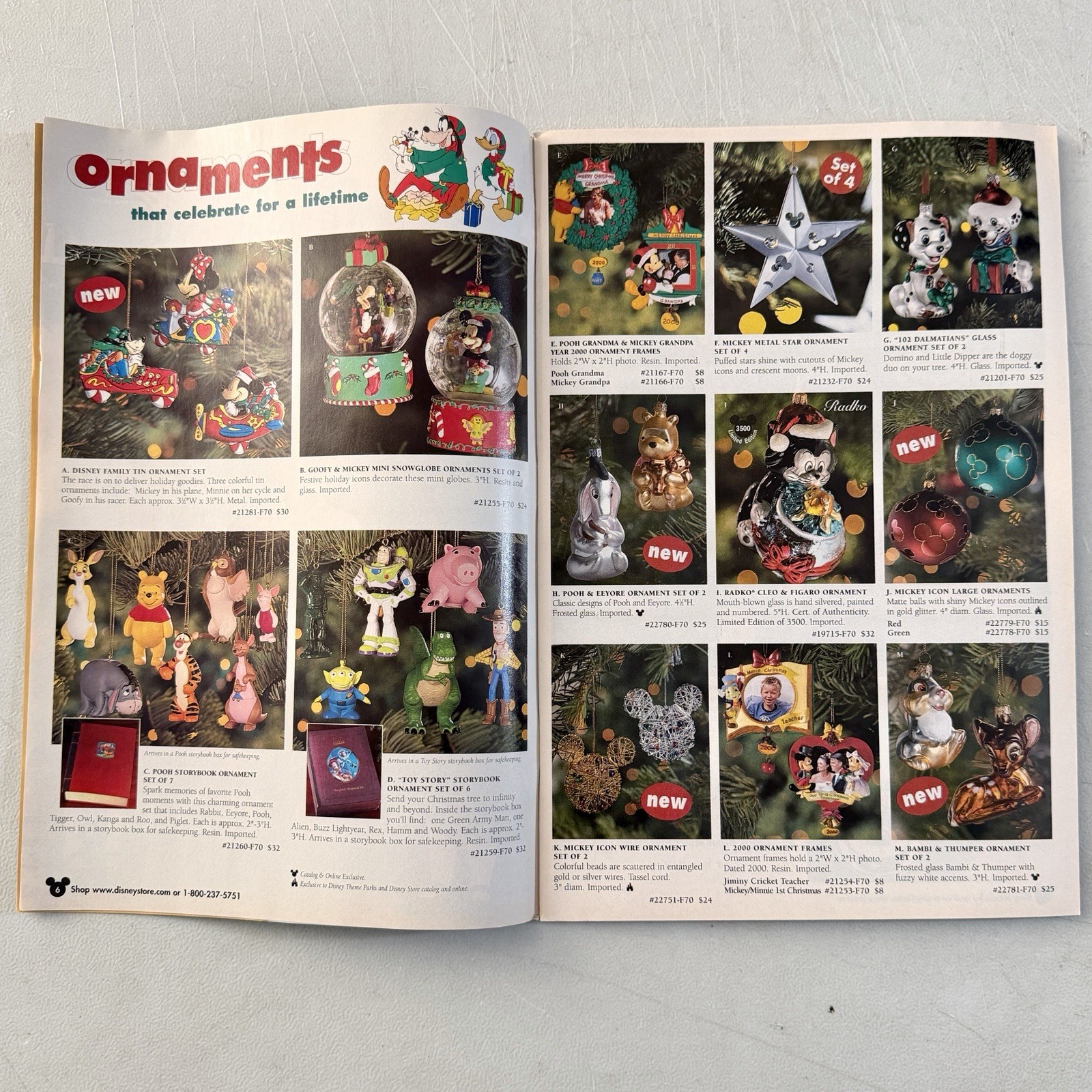 Disney Store 2000 Holiday Catalog Christmas Gifts Collectibles Mickey ...