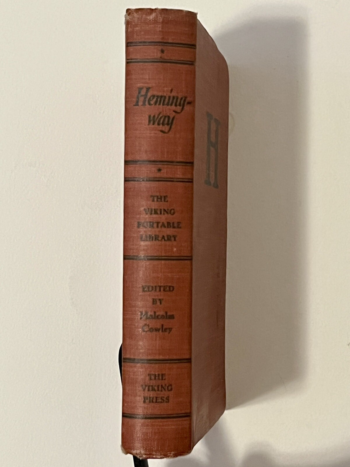 ERNEST HEMINGWAY - The Viking Portable Library - 1st Edition - First ...