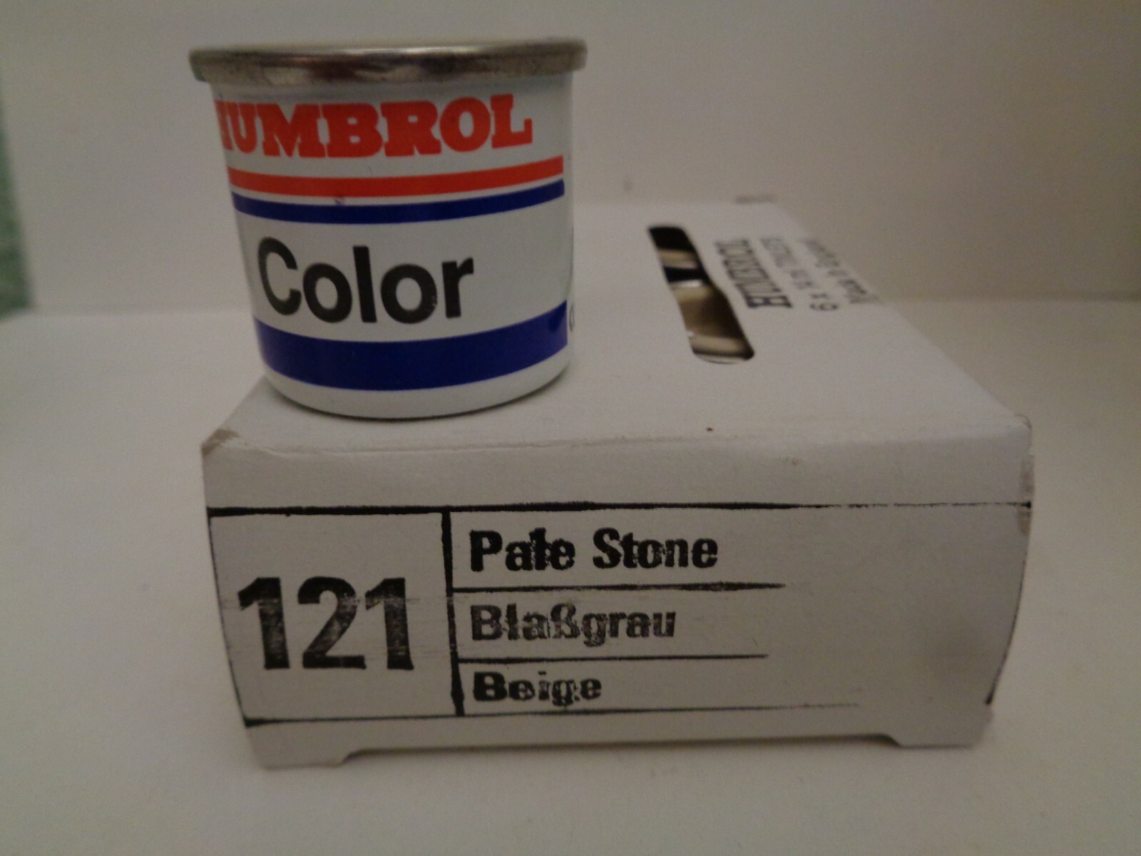 Humbrol Color colors to choose from / Euro17.85 per 100ml Made in ...