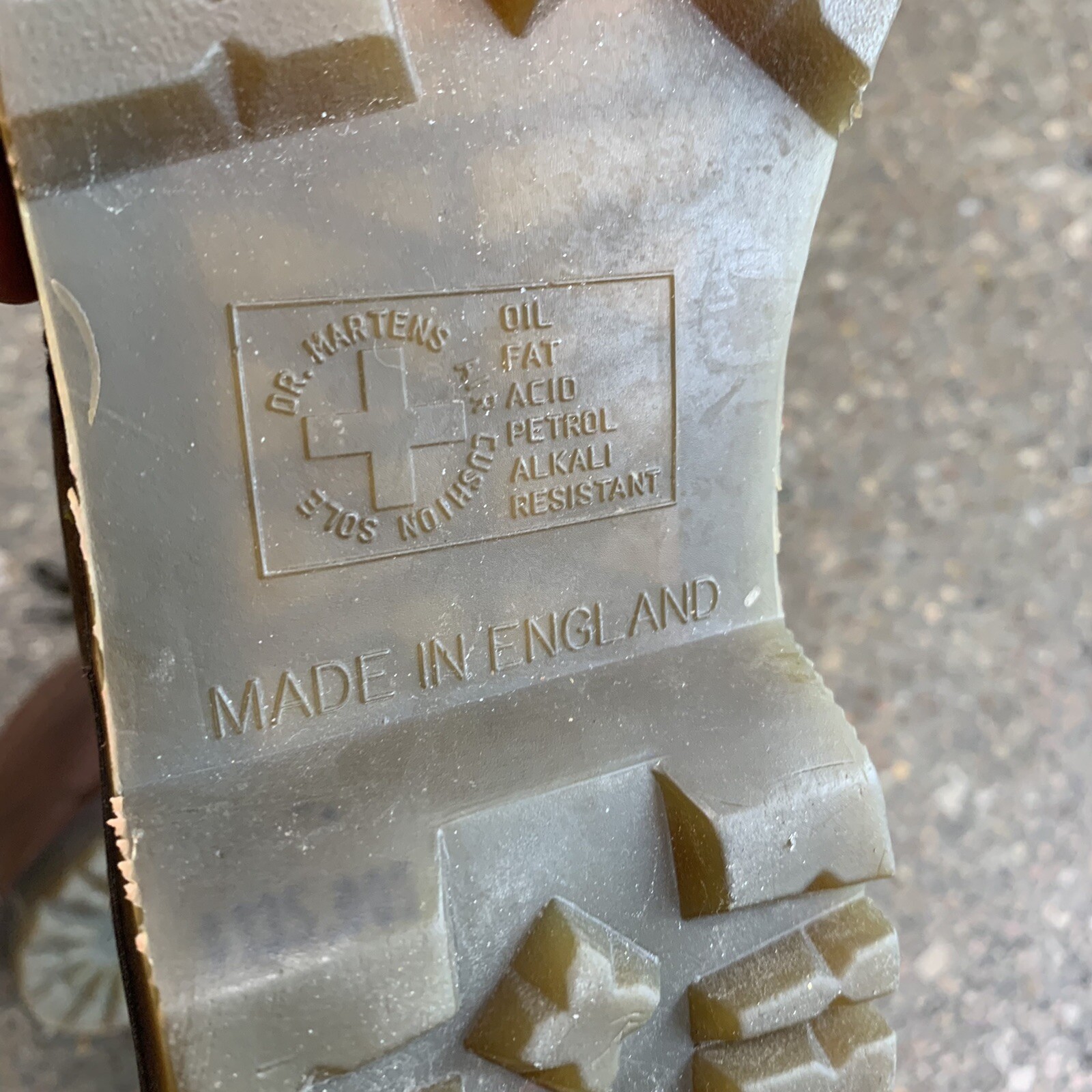 Vintage Dr. Martens Doc England Rare Ankle Boots 8088… - Gem