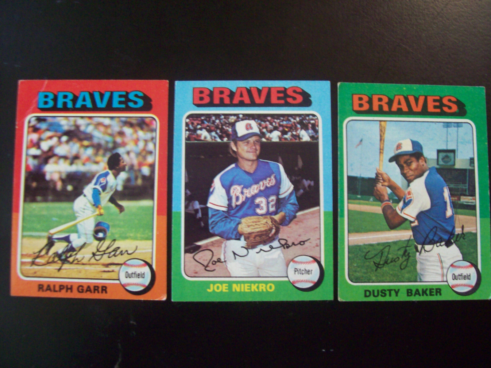 LOT OF 3-1975 ATLANTA BRAVES TOPPS BASEBALL CARDS #'s 33, 550, 595 EX ...
