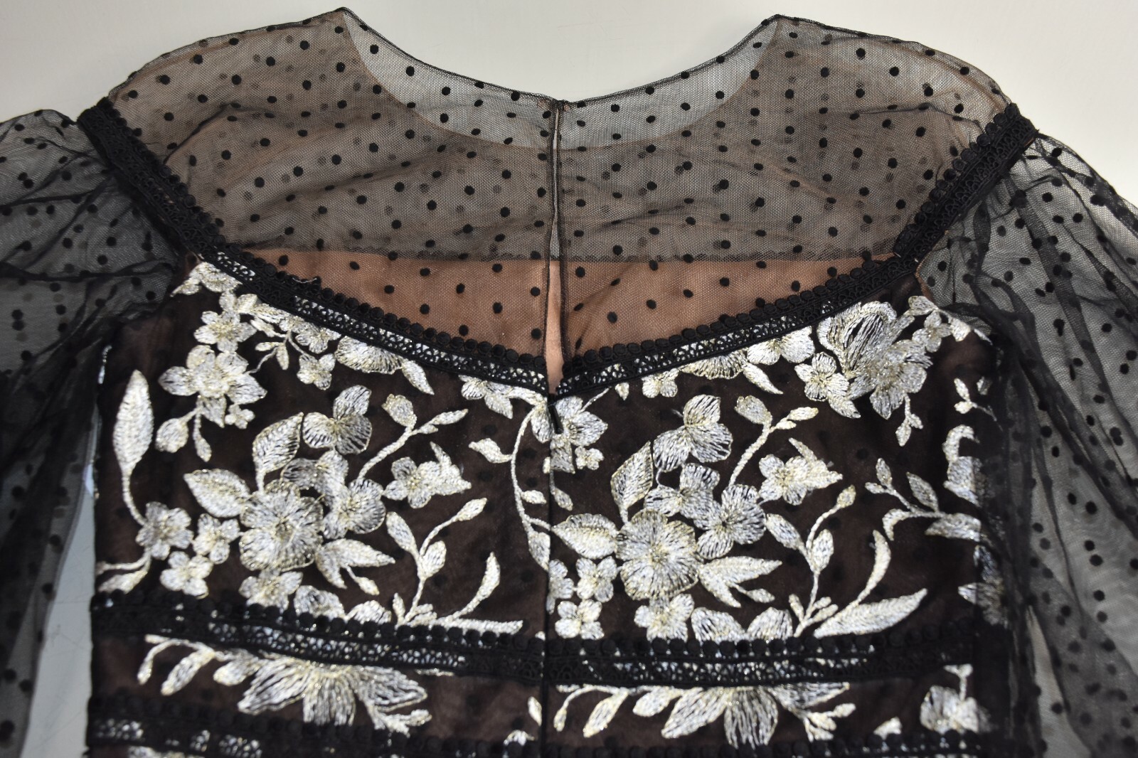 $1095 NEW Marchesa Notte Sheer Sleeve Gold Embroidered Gown Black Dress ...