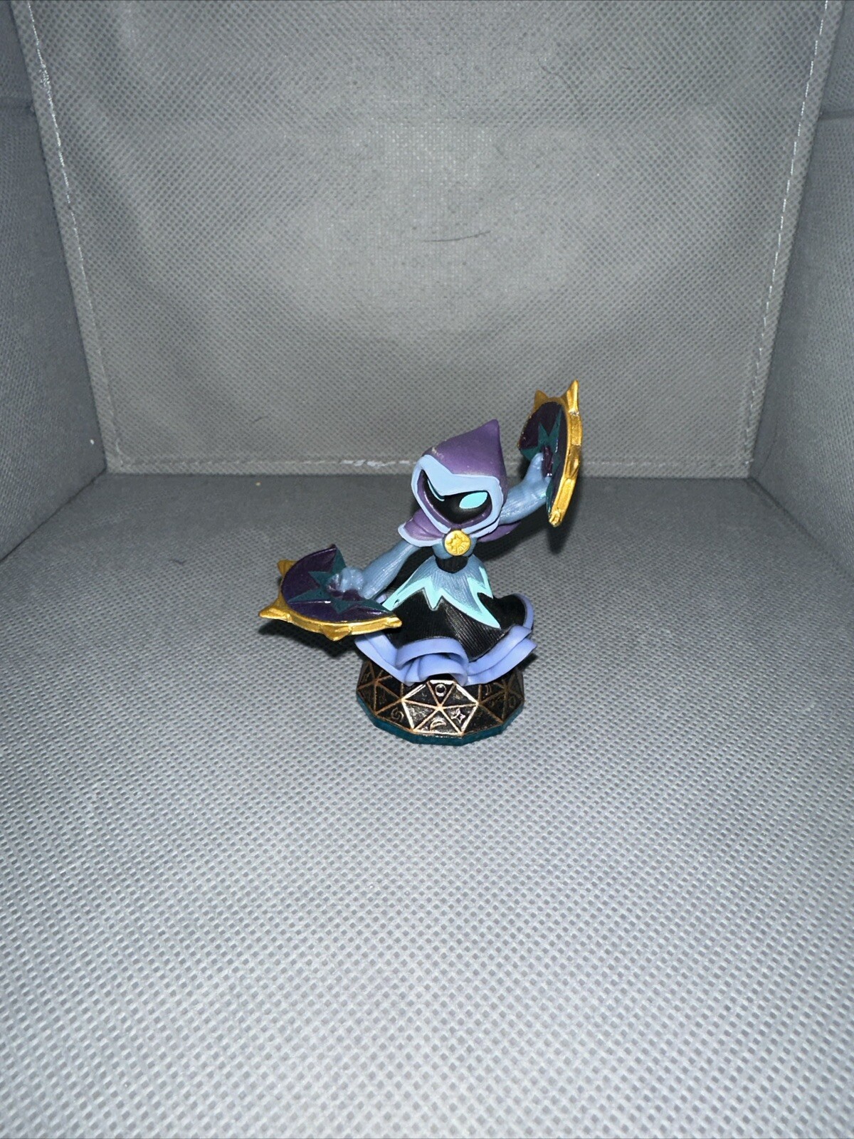 Skylanders: Swap Force: Lightcore STAR STRIKE Loose Figure Blue Base | eBay
