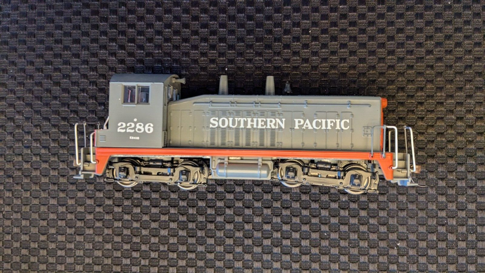 Athearn HO SW7 Switcher locomotive Southern Pacific#2286, LN | eBay