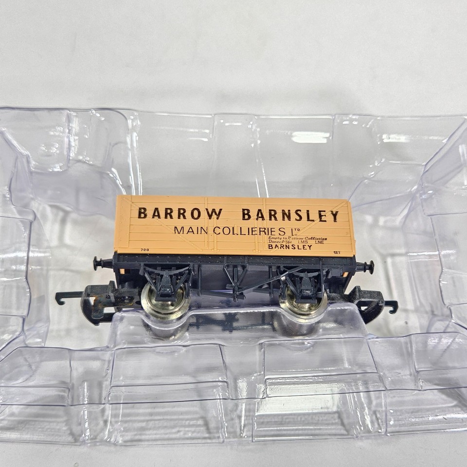 Lima Models Railways OO Gauge Barrow Barnsley Colliery Coal Wagon ...