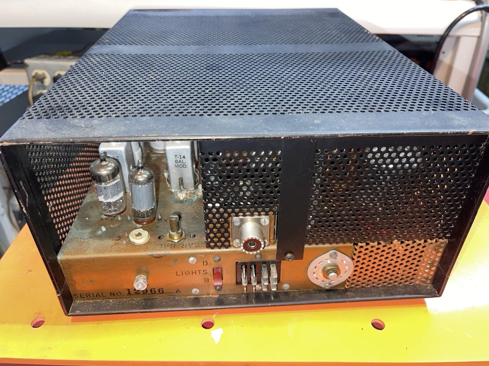 Drake TR-3 Transceiver Works 20 40 Cw Good Output The RX Needs Love | eBay