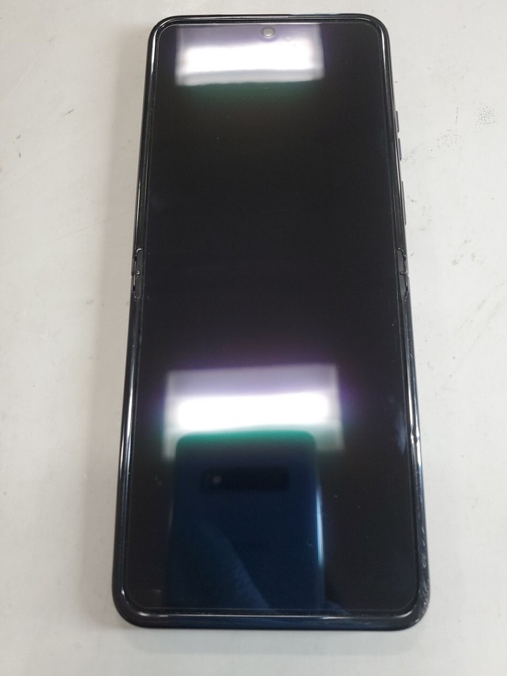 Motorola Moto Razr 40 5G 2023 XT2323-2 128GB Purple Consumer Cellular ...
