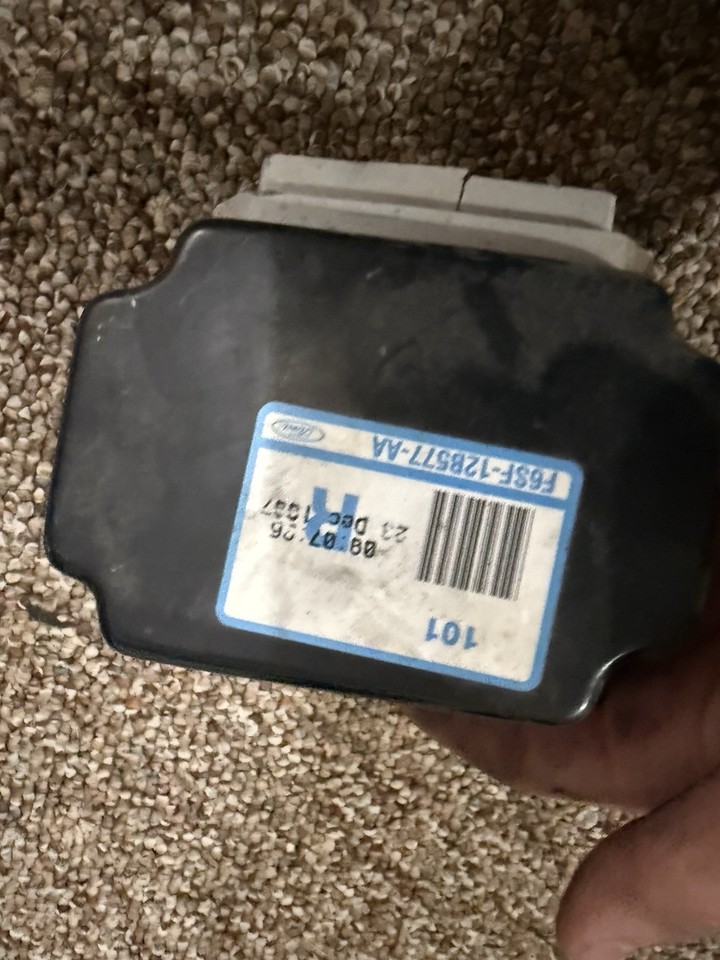 1994-1998 MUSTANG CONSTANT CONTROL RELAY MODULE "R" CCRM F48F-12B577-AA ...