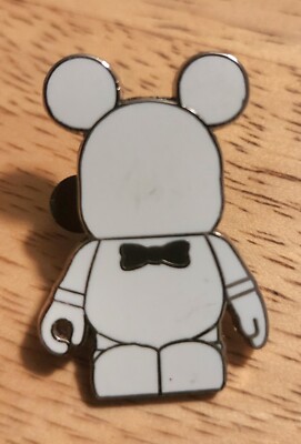 Disney Trading Pin, White Mickey, Vinylmation, Blank, Black Bow Tie ...