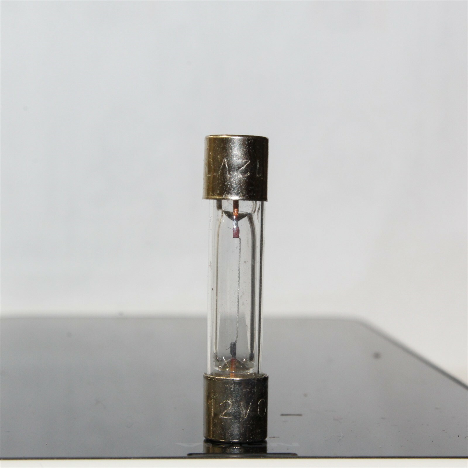 12V 150mA Fuse Type Lamp - MCM 25-100 | eBay