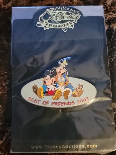 LE 100 Disney Auctions PIN Best Friends Mickey Mouse Donald Goofy Group ...