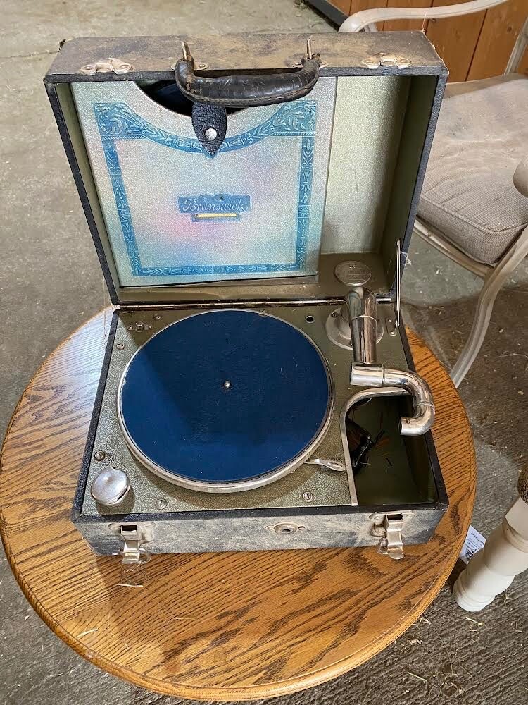 Brunswick Vintage 1920's Record Player | eBay