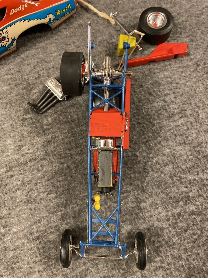 1980s Revell Funny Car Soapy Sales Revellution Gene Snow 1/25 Built ...