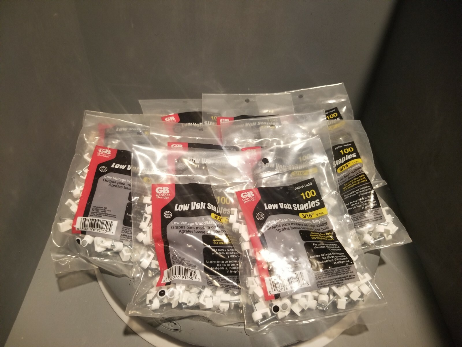 Lot 10 Gardner Bender Low Volt Wood/Masonry Staples, 100pk, 3/16", PMW ...