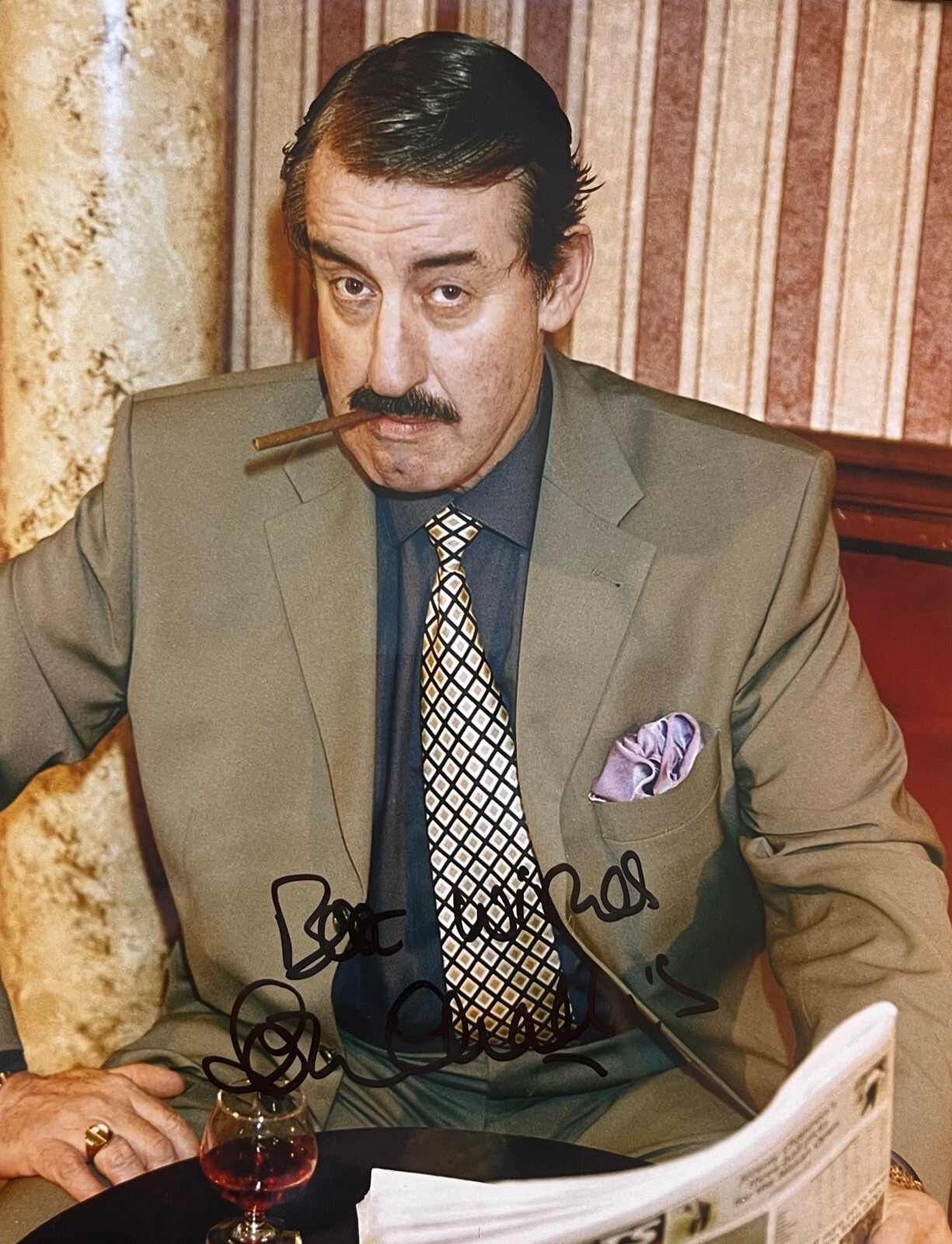 Hand signed signature of JOHN CHALLIS, ONLY FOOLS & HORSES, TV ...