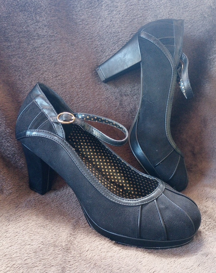 Ellie Bettie Page Closed Toe High Heal Shoe Piping Detail Retro Vintage ...