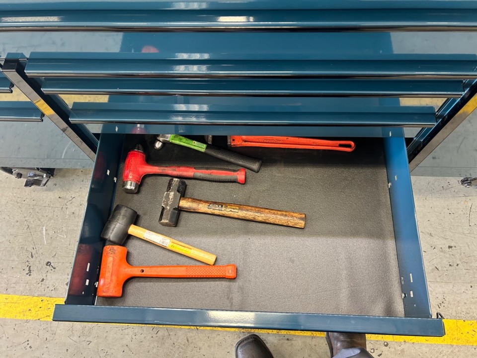 Snap On Tool Box 72” Master Series 14 Drawer Triple Bank Power and ...