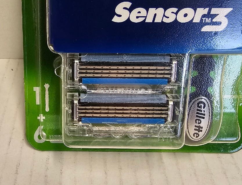 Gillette Sensor 3 sensitive Razor Handle +6 blades handle fits any ...