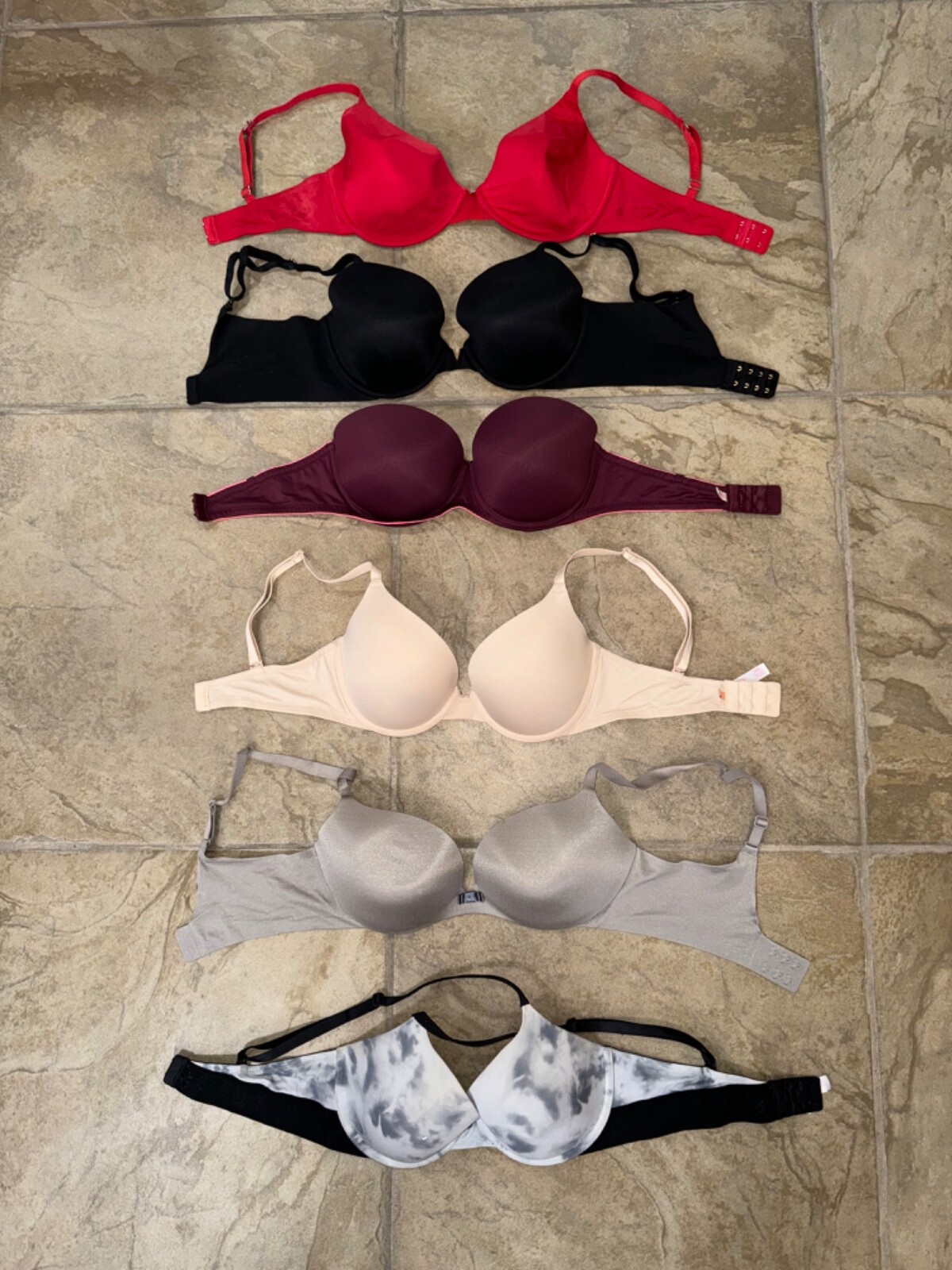 6 PAIR BRAS (5 Victoria's Secret, Tommy Hilfiger) WOM… - Gem