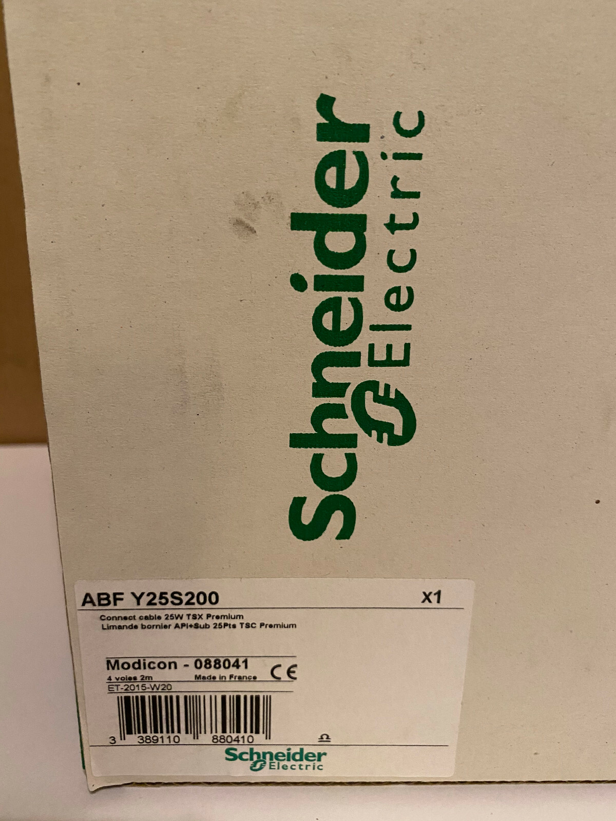 *NEW Schneider Electric ABFY25S200 connection cable - Advantys Telefast ...