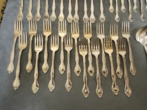 ONEIDA Community FLATWARE SET 87 PC AFFECTION SILVERWARE | eBay