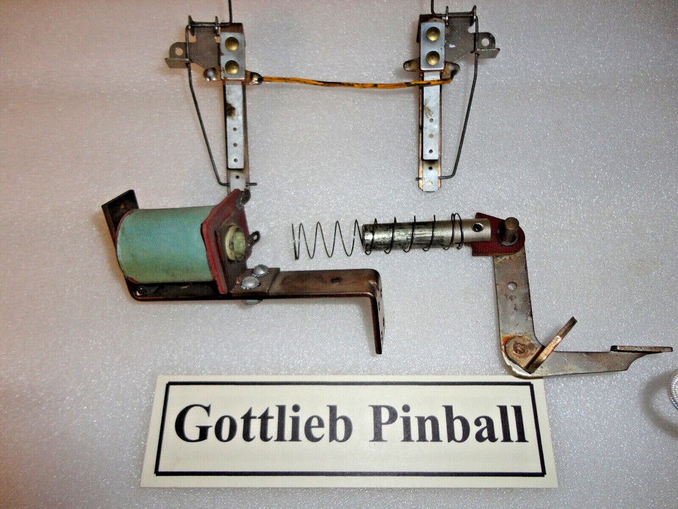 Gottlieb Sling Shot Kicker Assembly, Bracket, Coil, Spring, & Crank. A ...