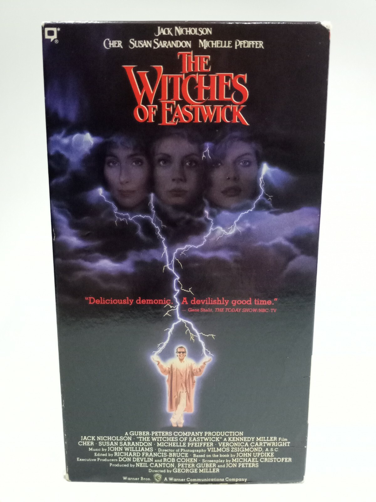 The Witches of Eastwick (VHS, 1988) Jack Nicholson Cher Susan Sarandon ...