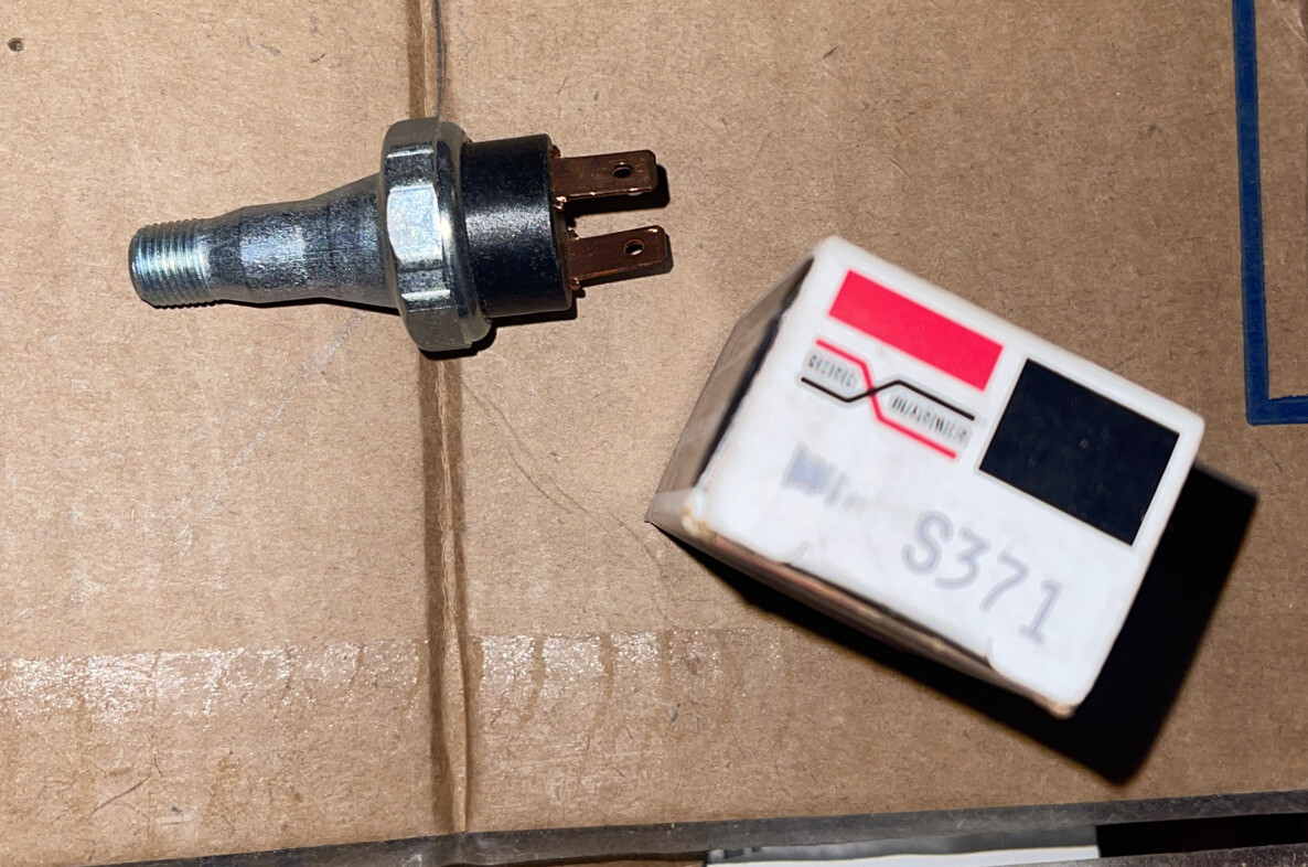 Borg Warner S371 Oil Pressure Switch 80-81 Buick 78-85 Chevy 77-87 ...