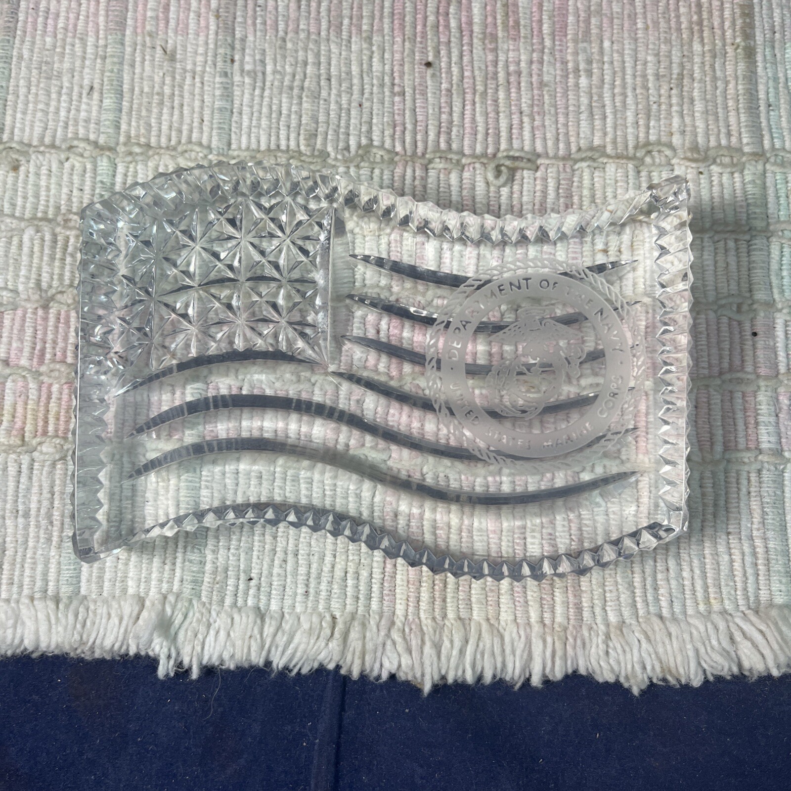 Crystal Glass 3-D Laser Etched US Marine Corps Paperweight Ornament ...