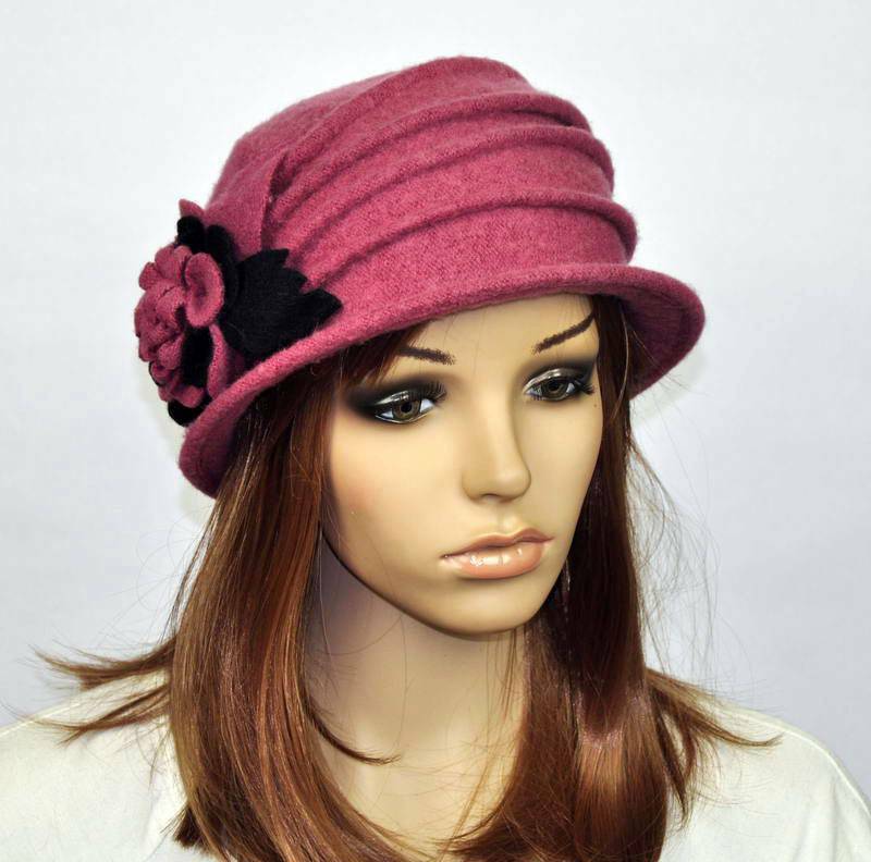 M92 Pink Wool Acrylic Cute Flowers Winter Brim Hat Cap Beanie Women's ...