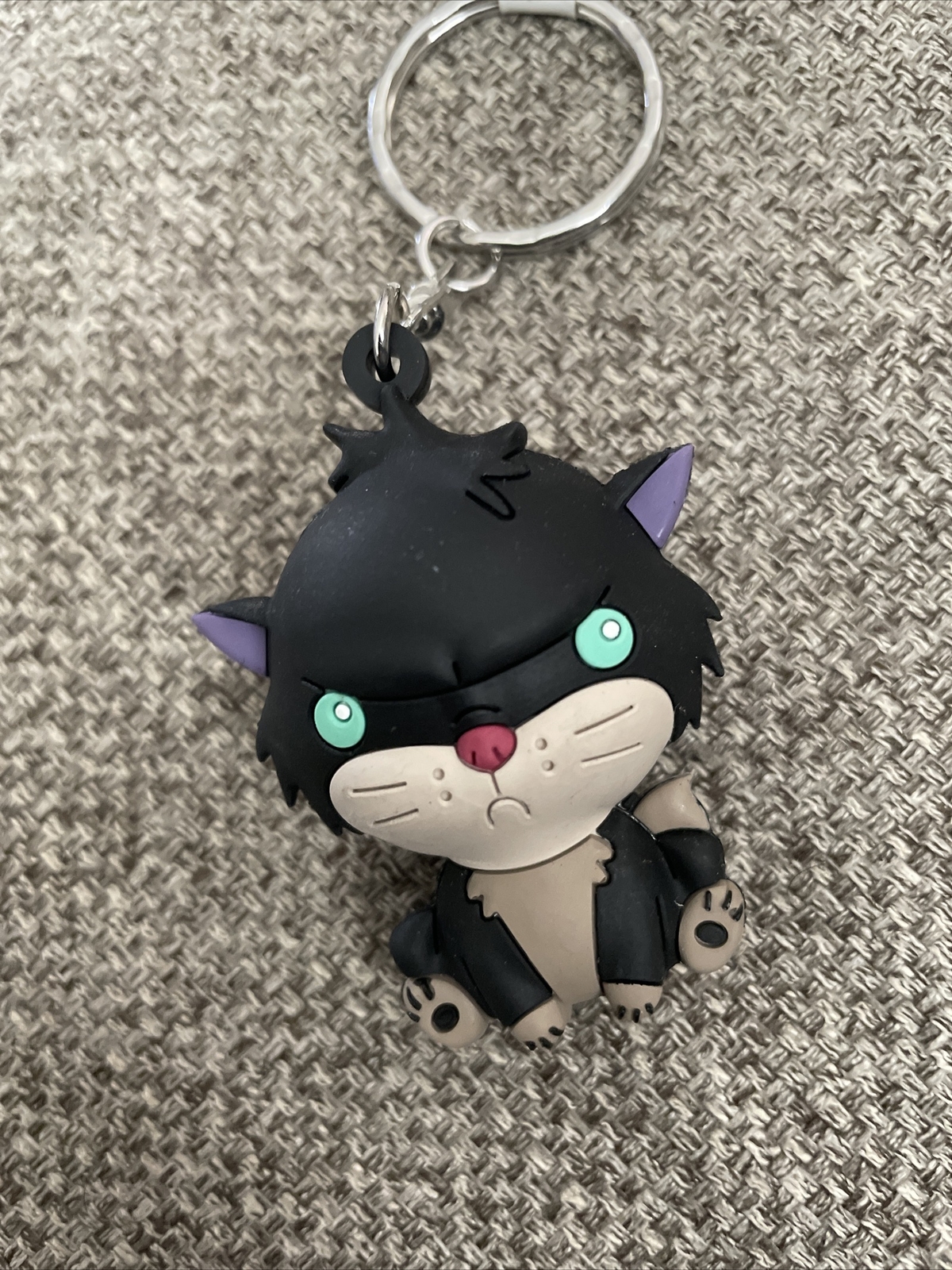 Disney Villains Figural Keyring CAT Lucifer Cinderella Black EVIL Kitty ...