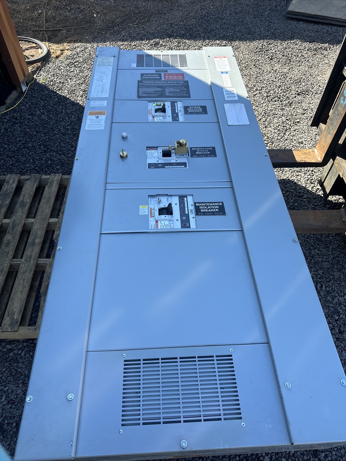 Eaton 480V 800 Amp Panel PRL-4B MDP 3) 700 Amp Breakers With Shunt ...