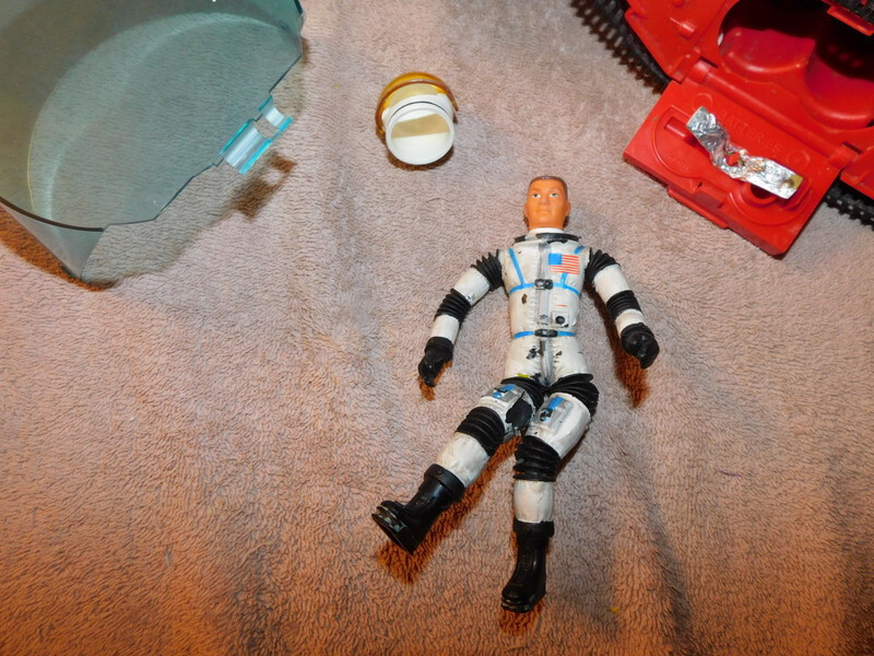 MATTEL MAJOR MATT MASON Toys STAR SEEKER Space Crawler Bubble Uni ...