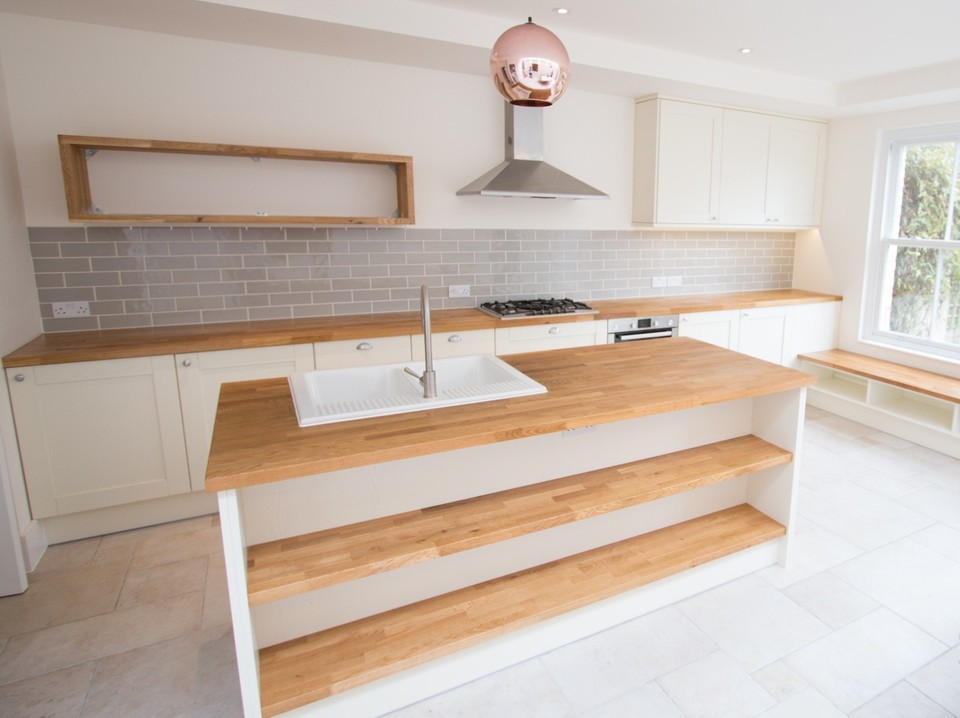 SOLID OAK WOOD KITCHEN WORKTOPS. ALL SIZES IN STOCK. BEST QUALITY 20mm ...