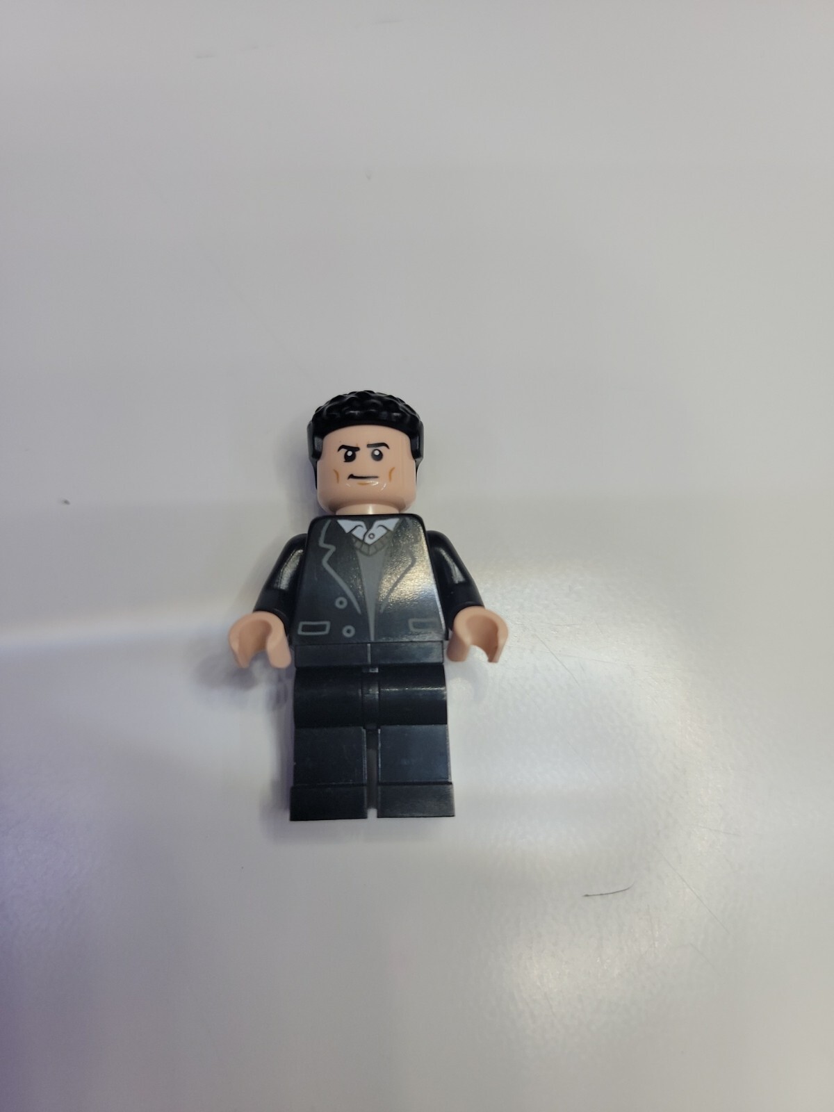 LEGO Bruce Wayne Minifigure - Batman Batcave sh884 76252 | eBay
