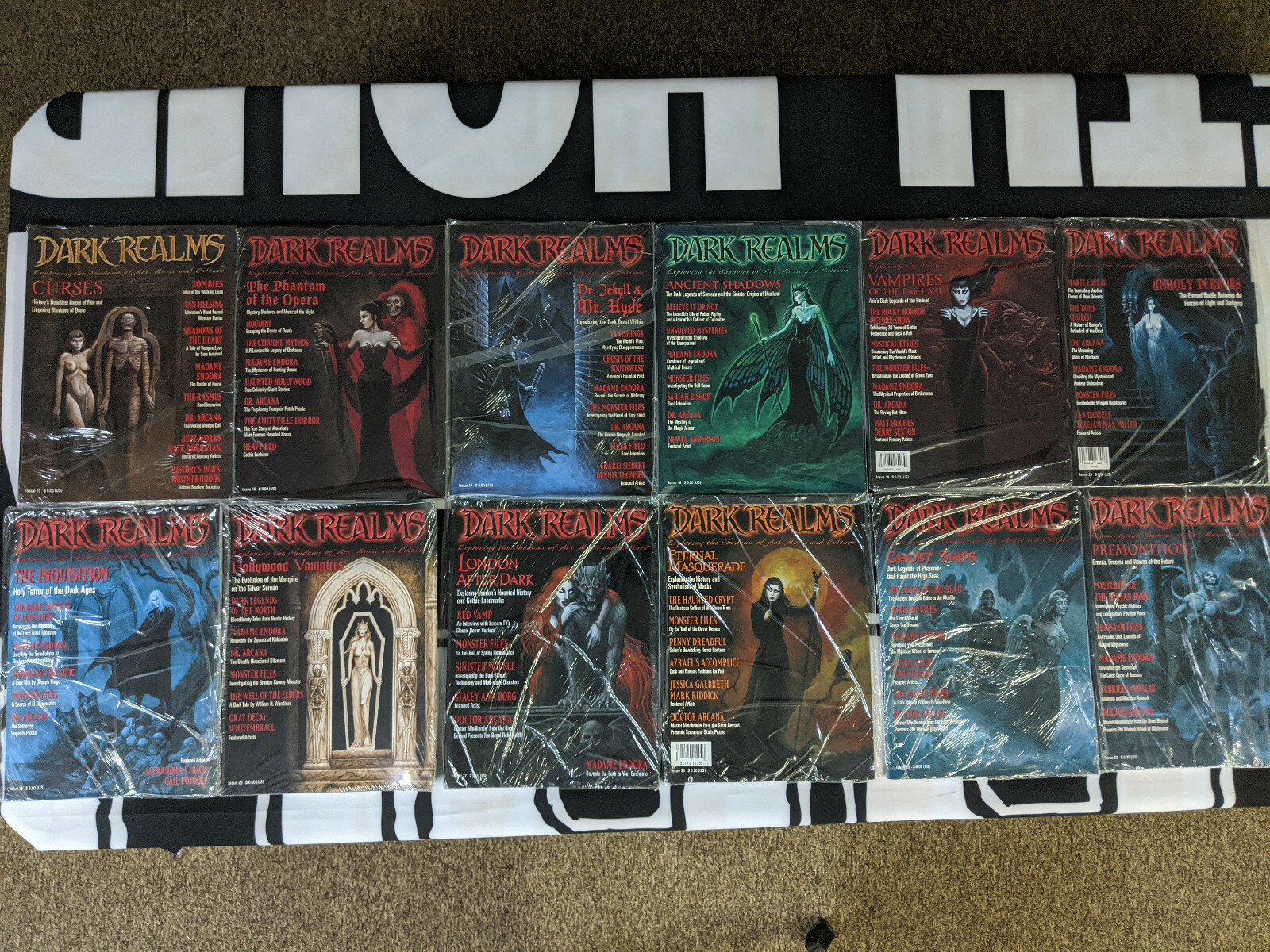 LOT OF NEW, SEALED DARK REALM MAGAZINES - Issues 15 16 17 18 23 25 26 ...