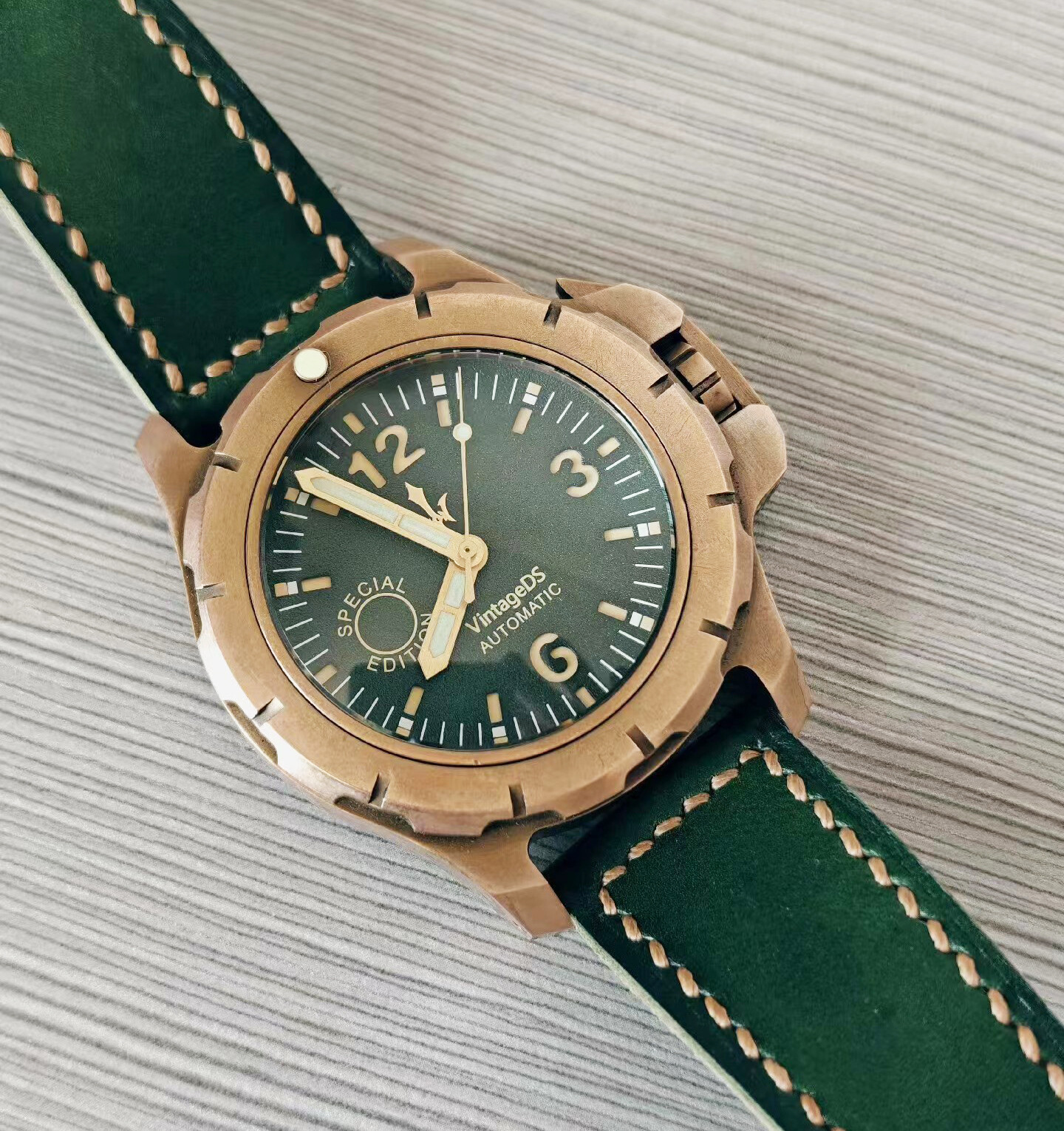 Retro Big Bronze Automatic Watches ST2130 Automatic Mechanical sport ...