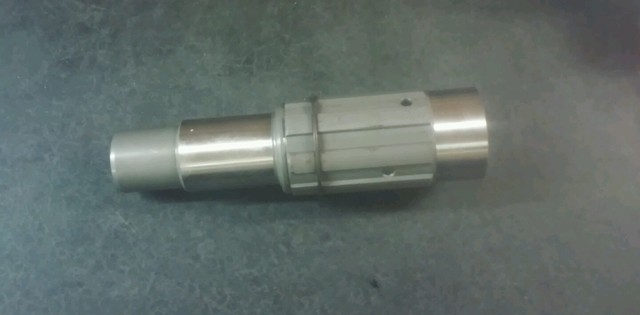 493132-00 Spindle for Dw533 T103 DEWALT -part Is Part of The Picture ...