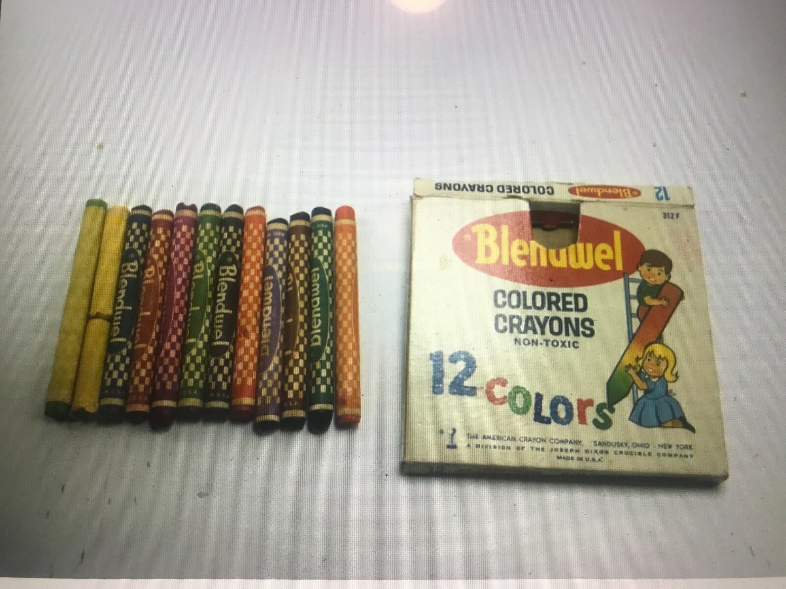 Lot of Vintage Whitman 16 Non Toxic Crayons and Blendwell Crayons | eBay