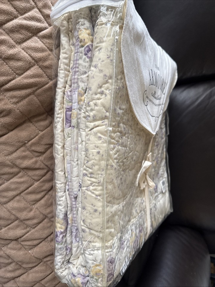 Vintage The Armoire Collection Cotton Veronica Purple Patchwork Quilt ...